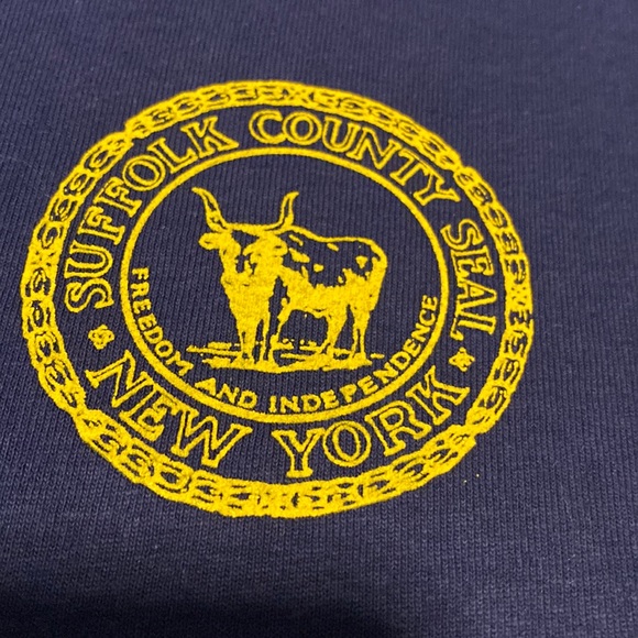 Gildan | Shirts | Vintage Suffolk County Seal New York Tshirt Size Xl ...